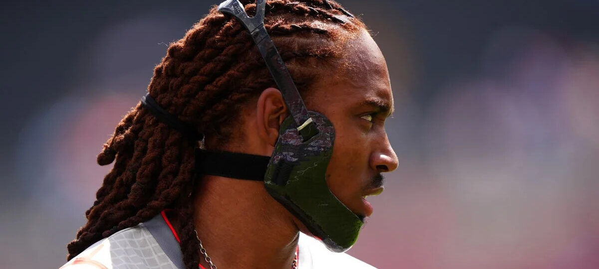 Why England’s Djed Spence will have to wear protective mask for…